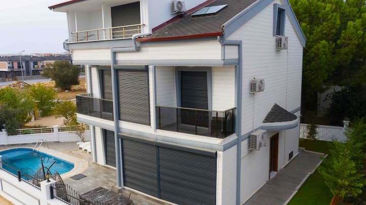 Luxury Villa. English Host. 5 Minutes From Beach! - Didim