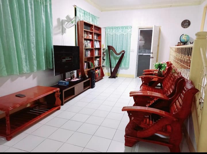 Rizas Guesthouse - Philippines