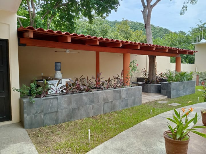 Alojamiento Cerca De Playa La Ropa - Ixtapa Zihuatanejo