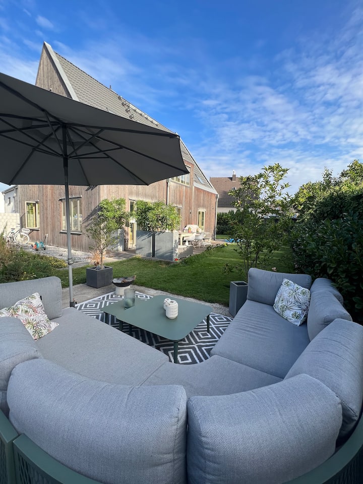 Family Home With Garden • 15 Min To City - Düsseldorf