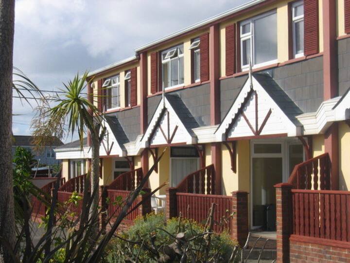 Rosslare Holiday Rentals & Homes - County Wexford, Ireland | Airbnb