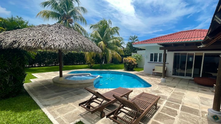 Altamar Beach House (12 Personas) - Puerto San José