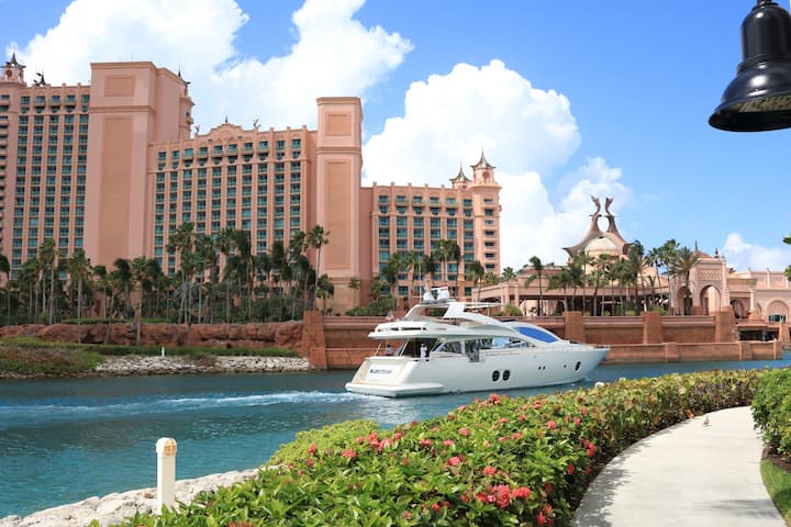 Harborside At Atlantis Includes Water Park - Nassau