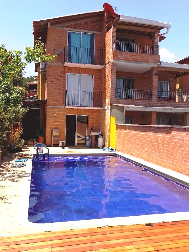 Cabaña Con Piscina - Santa Fe de Antioquia