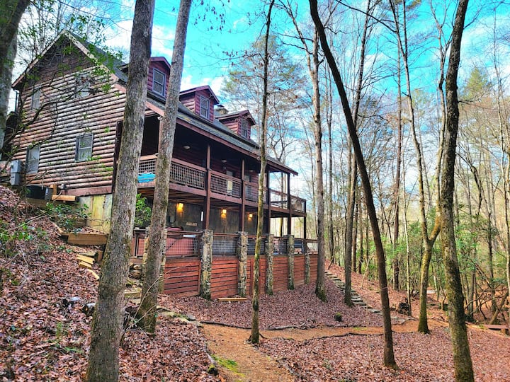 Hot Tub-secluded-log Cabin-waterfalls Nearby - Suches, GA
