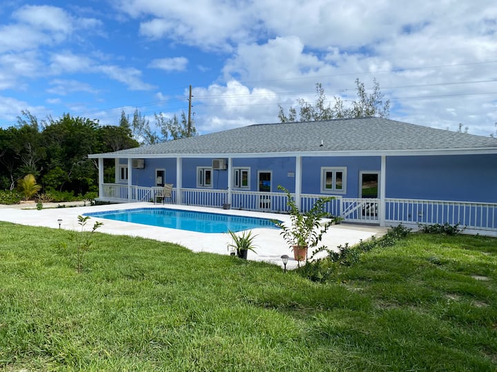 Tranquility Suites #2 - 바하마