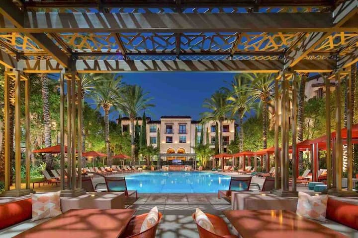 Irvine Central | The Village | Spectrum Center - Laguna Beach, CA