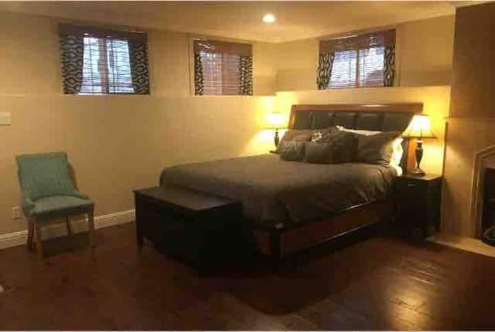 Cozy  Stay Downtown Hayward - Hayward, CA