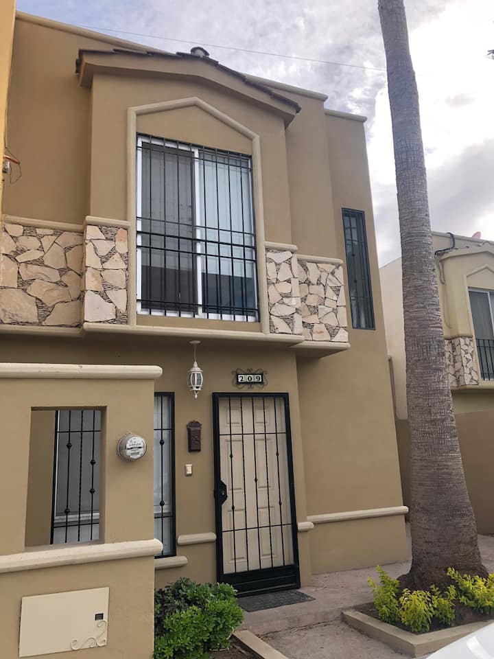 House In Ramos Arizpe M Close To Industrial Parks - Saltillo