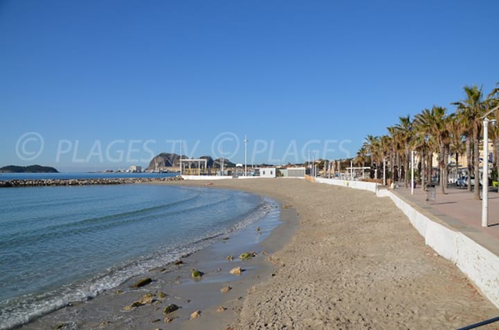 A 300m Des Plages - Beau T1 Avec Terrasse - La Ciotat