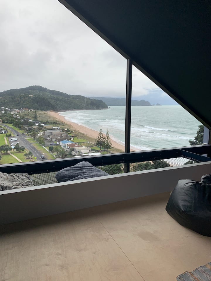 Unique Beach Hideaway - Pauanui