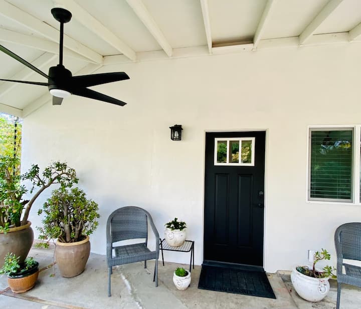 Private, Safe & Peaceful Cottage By Downtown Chico - Chico, CA
