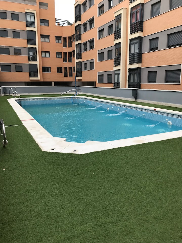 Habitación Y Baño Privados En Piso Compartido - Madrid
