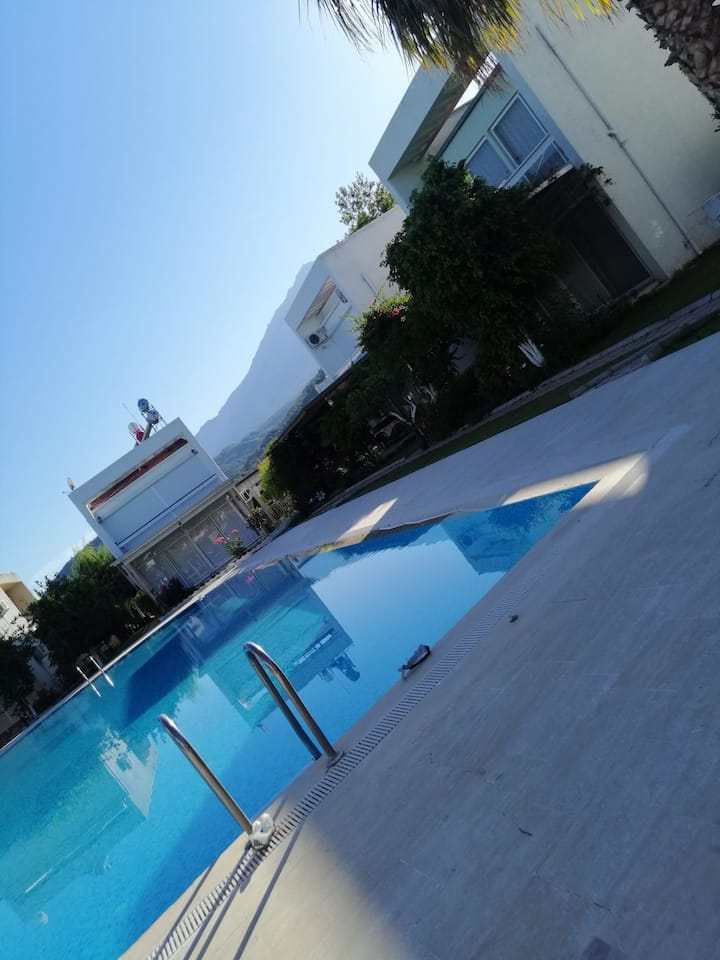 Site Içerisinde Dublex Havuzlu Villa Denize Yakın - Kemer