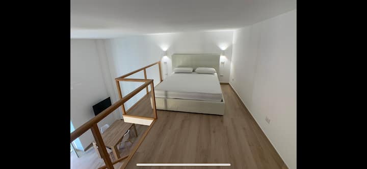 Appartamento In Pieno Centro Storico - Monte di Procida