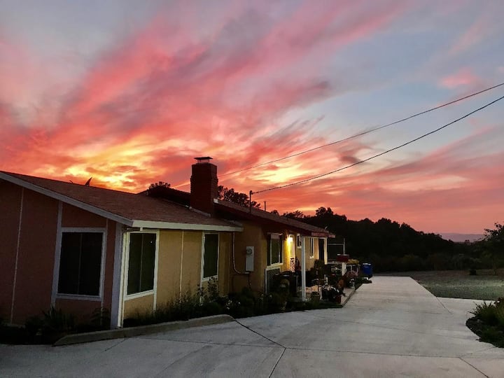Coastal Getaway, Country House,  Near 101 Fwy - Nipomo, CA