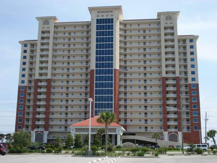 San Carlos 403,right On The Beach, Zero Entry Pool - Gulf Shores, AL