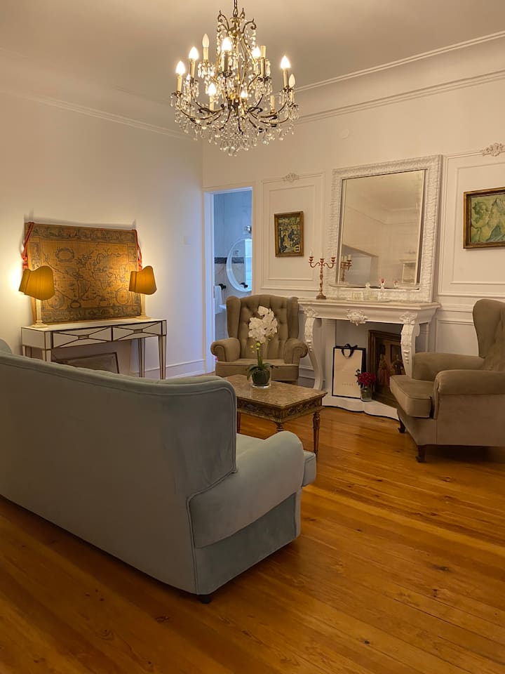 Little Lovely Room - Lisboa