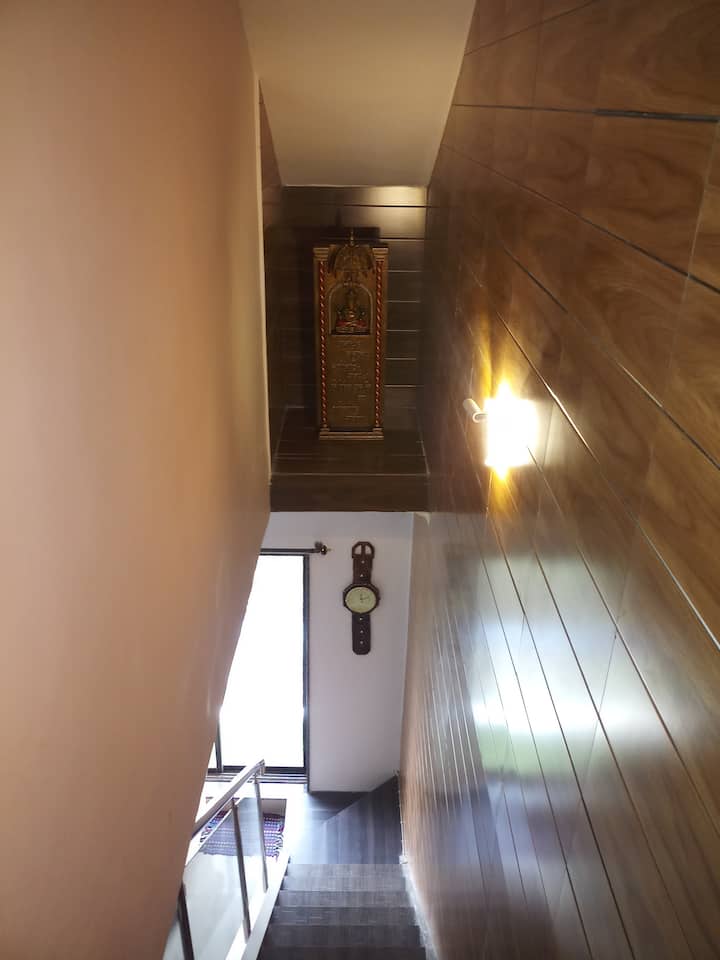Newly Renovated Ac Duplex  Wifi, Smart Tv@ Lonavla - ロナブラ