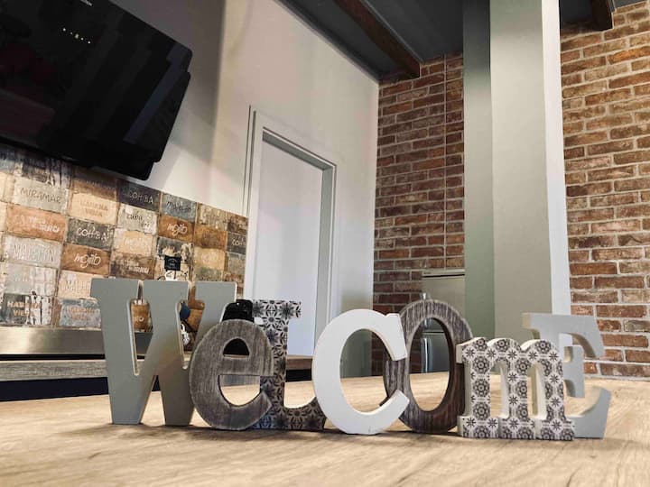 Accogliente Bilocale Ristrutturato In Casa Liberty - Bérgamo