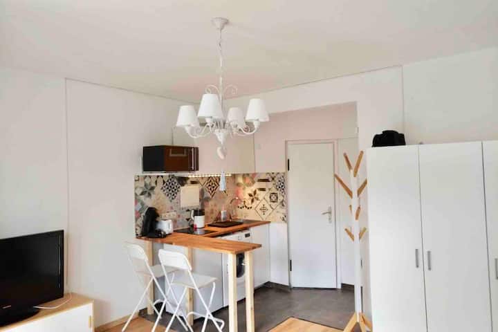 Perfect Located Studio - Düsseldorf