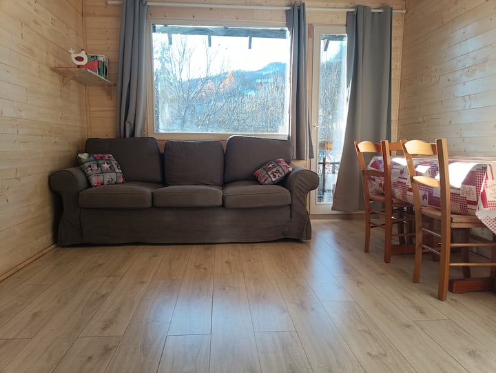 Bel Appartement Dans Un Chalet
Expo Sud - Vallouise, France
