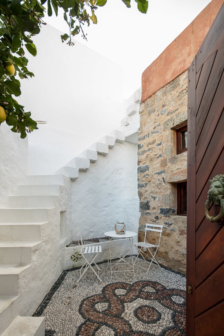 Lindiako Spiti - Lindos