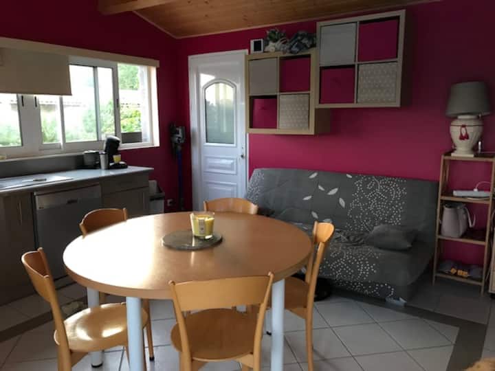 Aubenas Le Mas'zen  Piscine Privée  Calme, Verdure - Aubenas