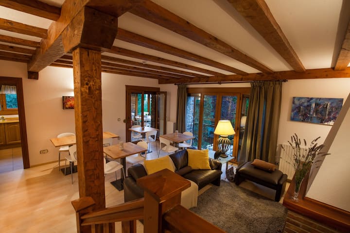 Habitació Amb Encant En Xalet - Andorra
