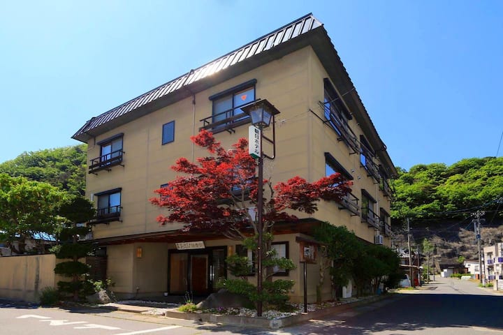 Asahi Club Ryokan, 16-25 Guests Without Meals - 長野市
