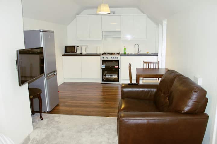 (Rds) Private Studio Near The City & Transport - Dublin