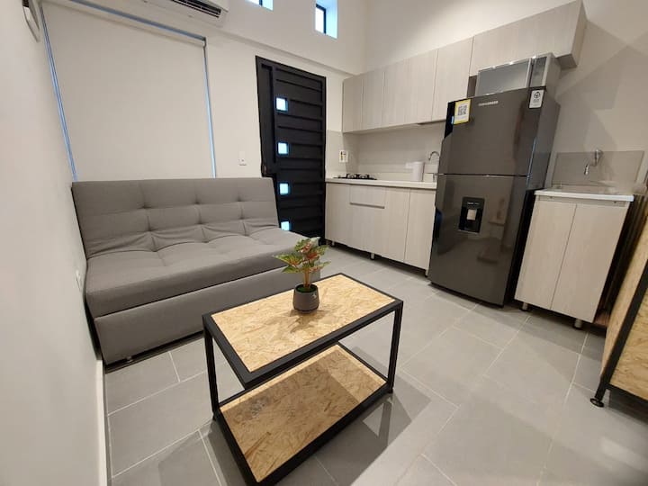 Hermoso Aparta Estudio En Medellín - Apto C - Medellín