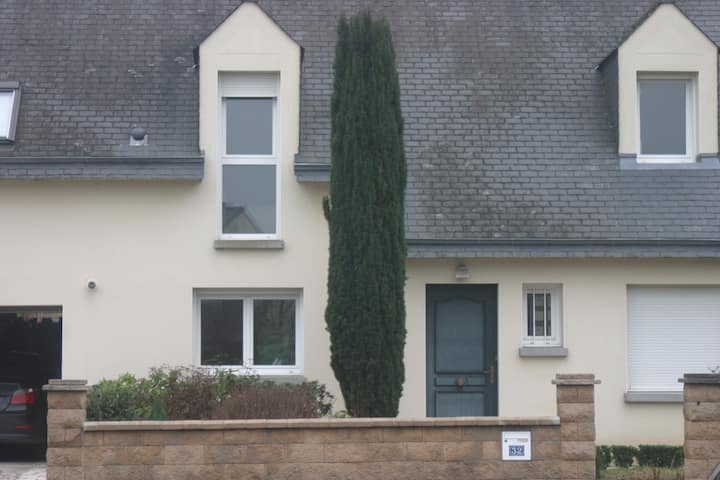 Maison Indépendante Et Meublée,  Entrée Autonome - Rennes