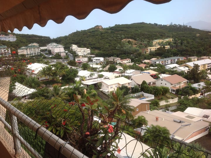 1 Chambre Dans T4 Moderne Terrasse Belle Vue - Nouméa