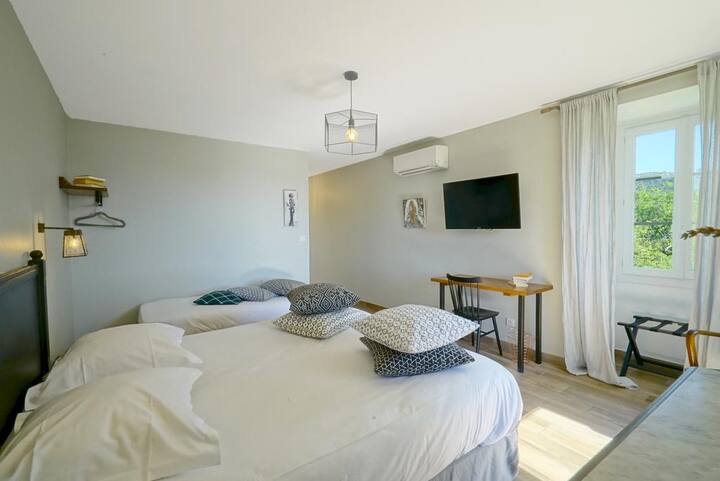 Chambre Triple - Hôtel U Frascone - Venaco