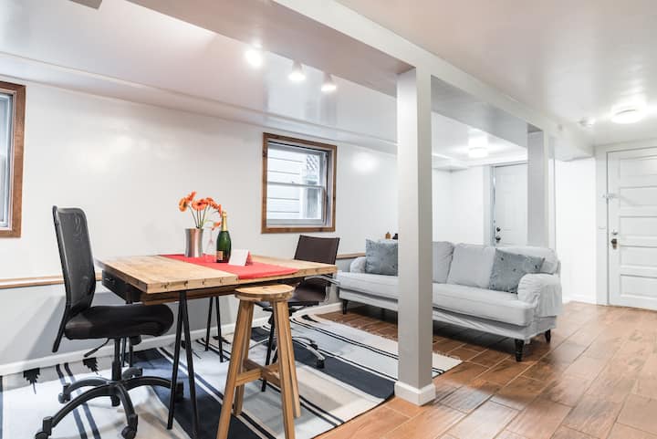 Large New Garden Studio - Presidio Heights Park - San Francisco, CA
