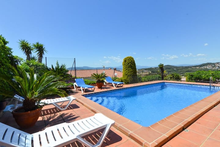 Club Villamar - Schöne Und Geräumige Gefüllte Villa Für 7 Personen Geeignet Mit Wunderschönem, Pr... - Blanes