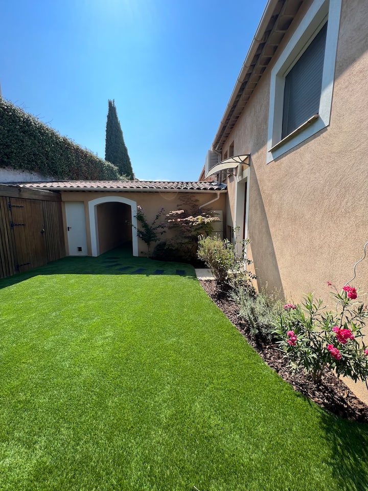 Maison Chaleureuse à Mougins Avec Piscine - Mougins