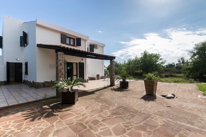 Una Vacanza A Carloforte Cin It111010c2000q0865 - Carloforte