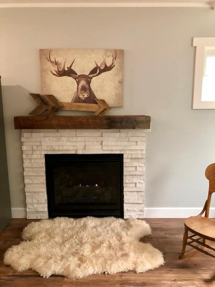Sandpoint Cottage- Cozy & Conveniently Located - Lake Ponderay, Ponderay