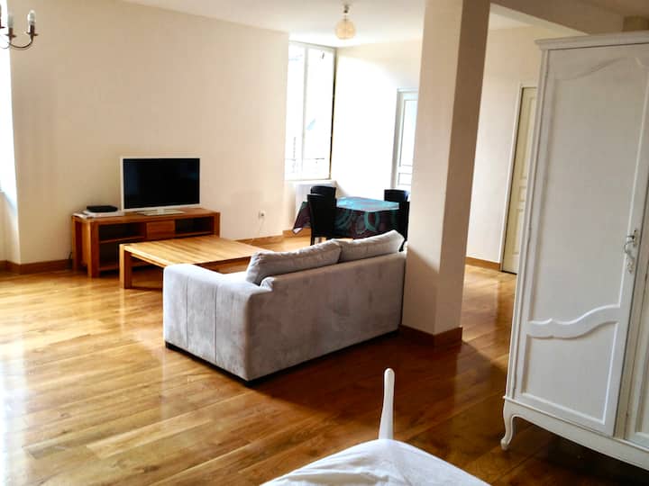 Joli Pied-à-terre Au Coeur De Montignac - Grottes de Lascaux