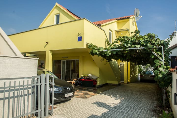 Family Apartment Nada Marceta, Near Coast - Zadar