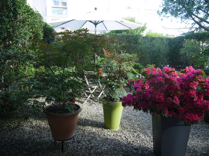 2 Pièces, Jardin, Sur îLe, Calme, Portes De Paris - Issy-les-Moulineaux