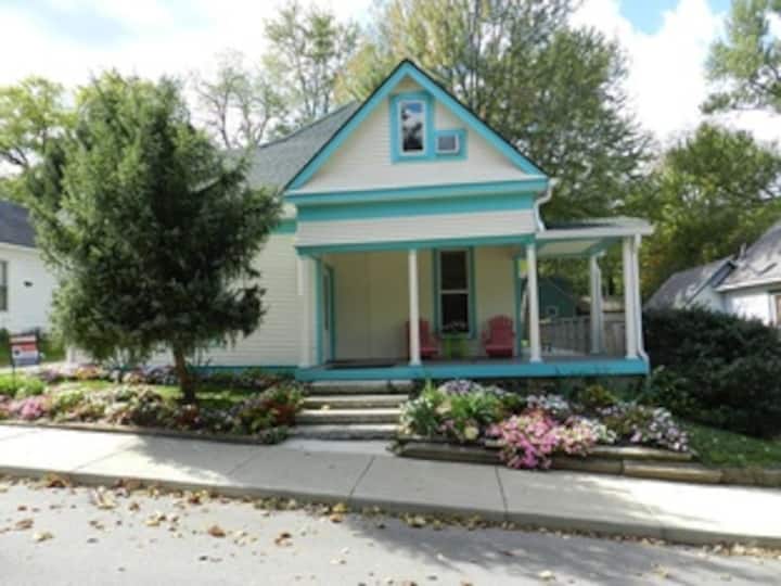 Bloomington Retreat In Beautiful Peaceful Home - 블루밍턴