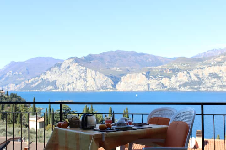 Nice Studio, Stunning Lake View, Pool - Malcesine