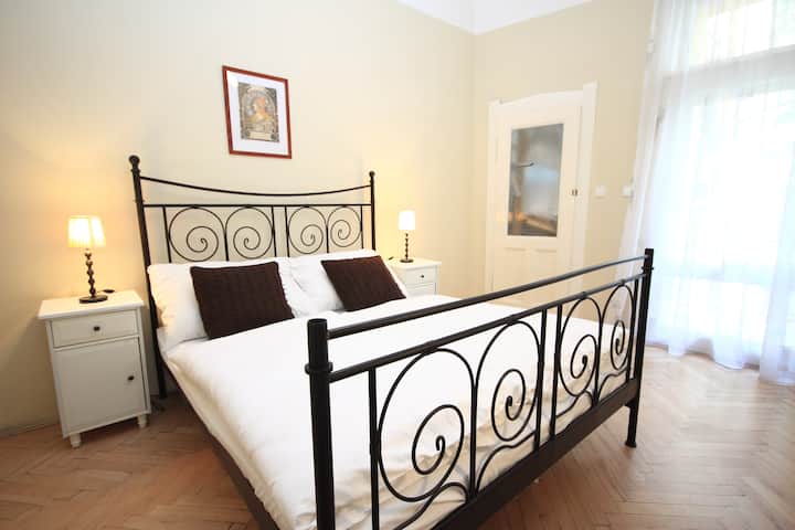 Elegant Prague Central Exclusive Flat - 13 3b - Praha