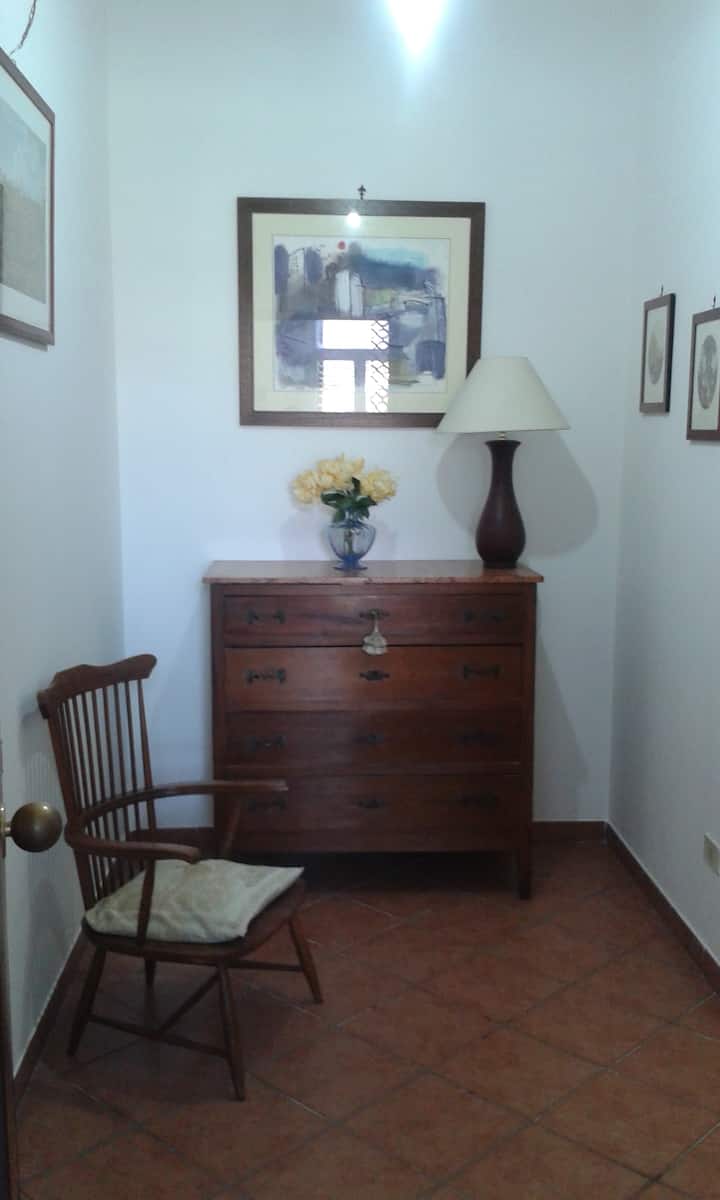 Casa Indipendente In Centro Storico - Brindisi