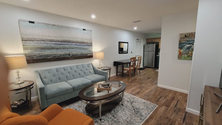 'The Leah', 
2/1 Adjacent To Downtown - St. Petersburg, FL