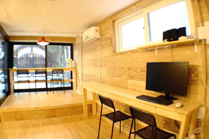 Hongdae  Garden House Dorm#9# - South Korea