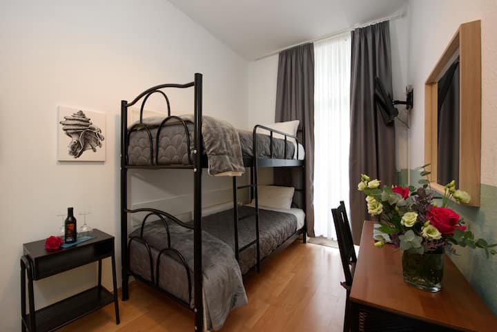 Hotelzimmer In Berlin | Prenzlauer Berg | 9 | Neu - Hermsdorf